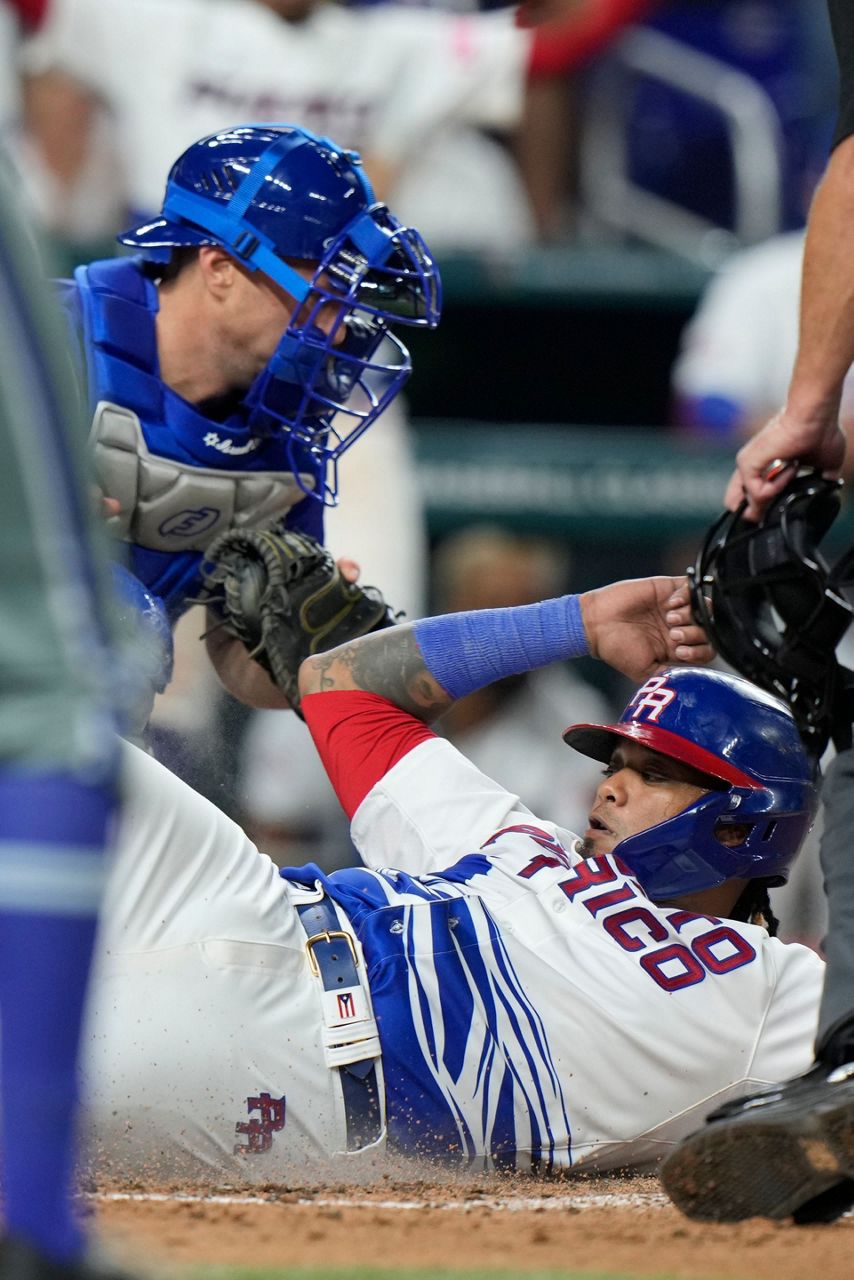 Puerto Rico pitches perfect game against Israel in WBC