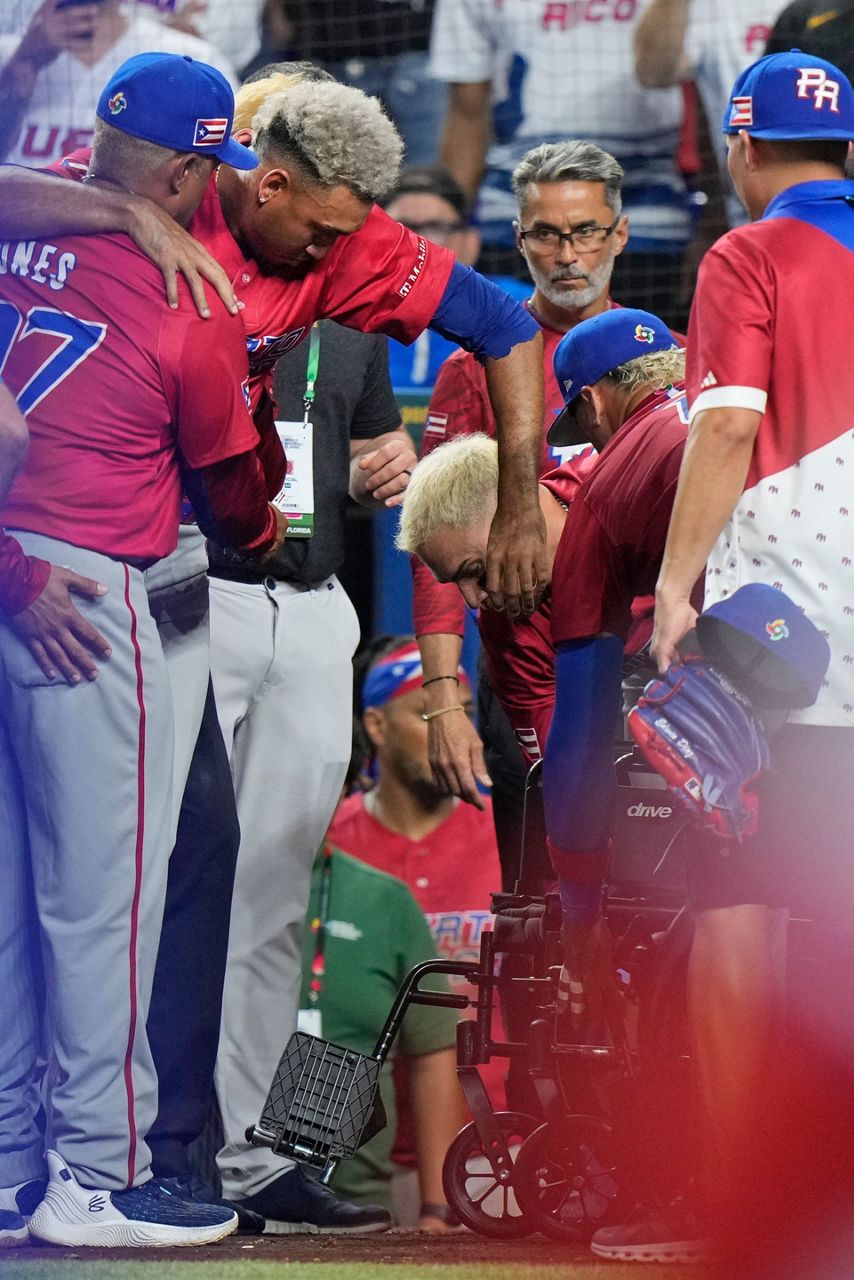 Mets' Edwin Díaz injured celebrating Puerto Rico's WBC win