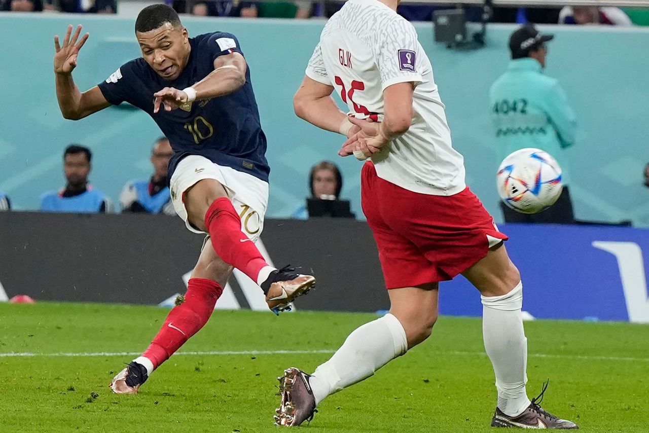 Kylian Mbappé leads France past Poland 3-1 at World Cup