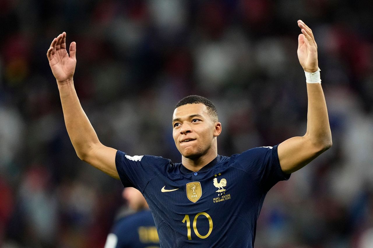 Mbappé is bringing soccer to a new dimension at World Cup
