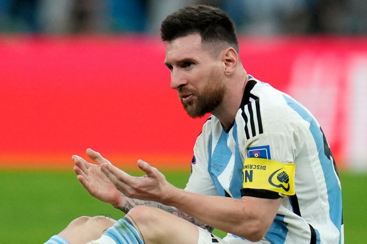 Messi snarls, taunts and thrills in World Cup classic