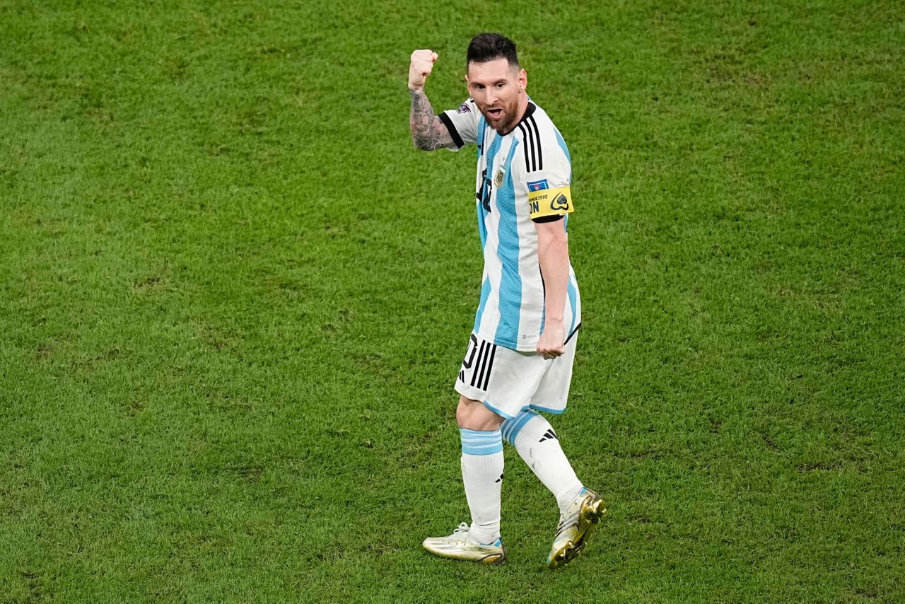 Messi snarls, taunts and thrills in World Cup classic
