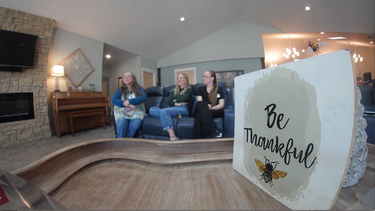 Three generations of women care for memory loss patients