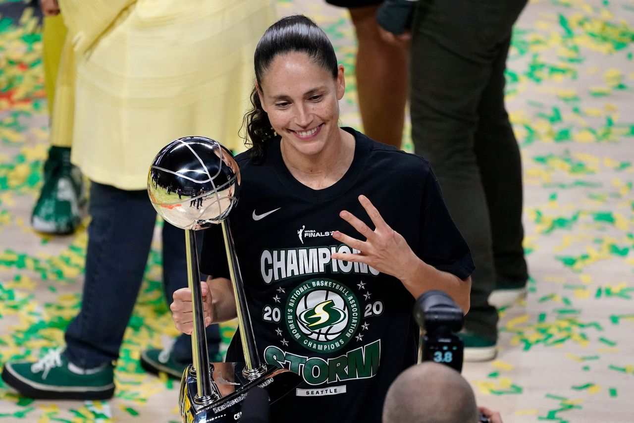 Stewart leads Seattle to 2nd WNBA title in 3 years