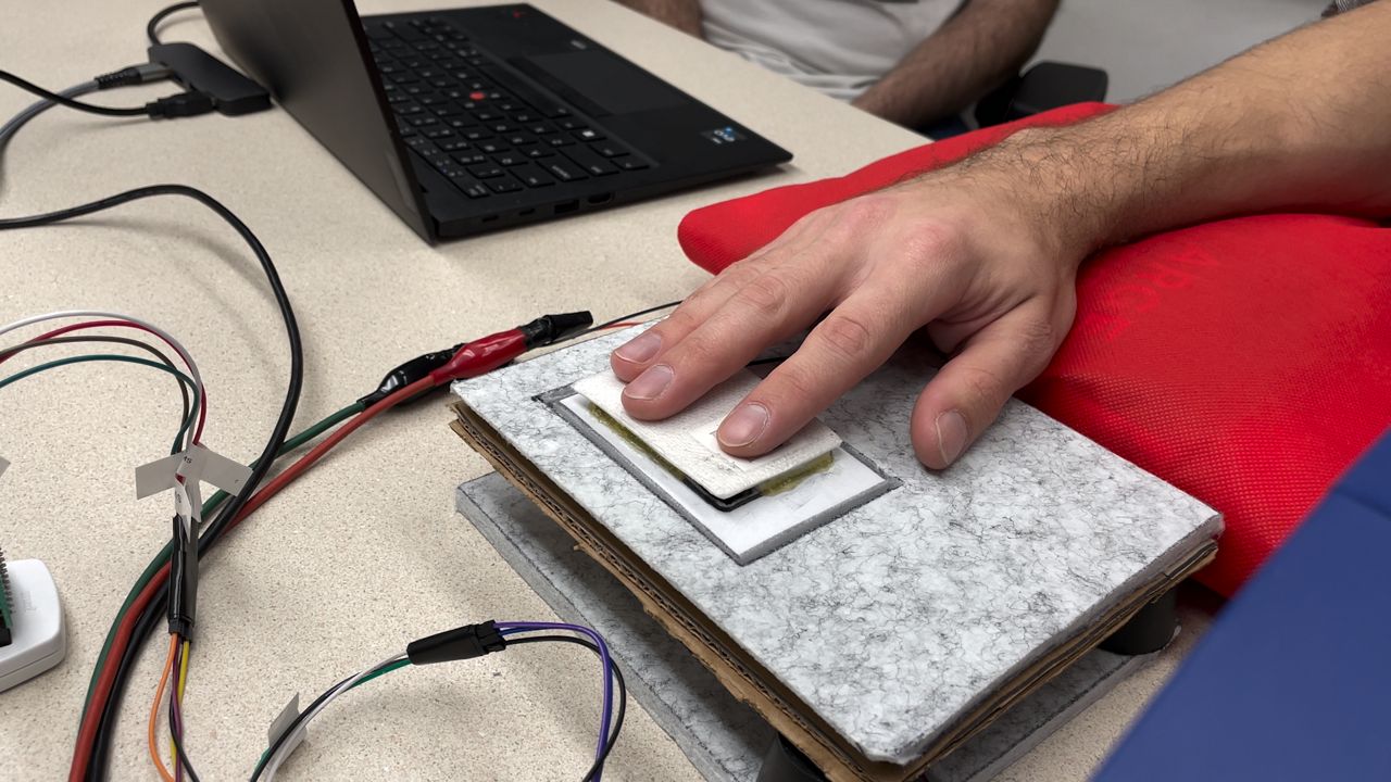 WPI researchers receive grant for 'first-of-its-kind' sensor