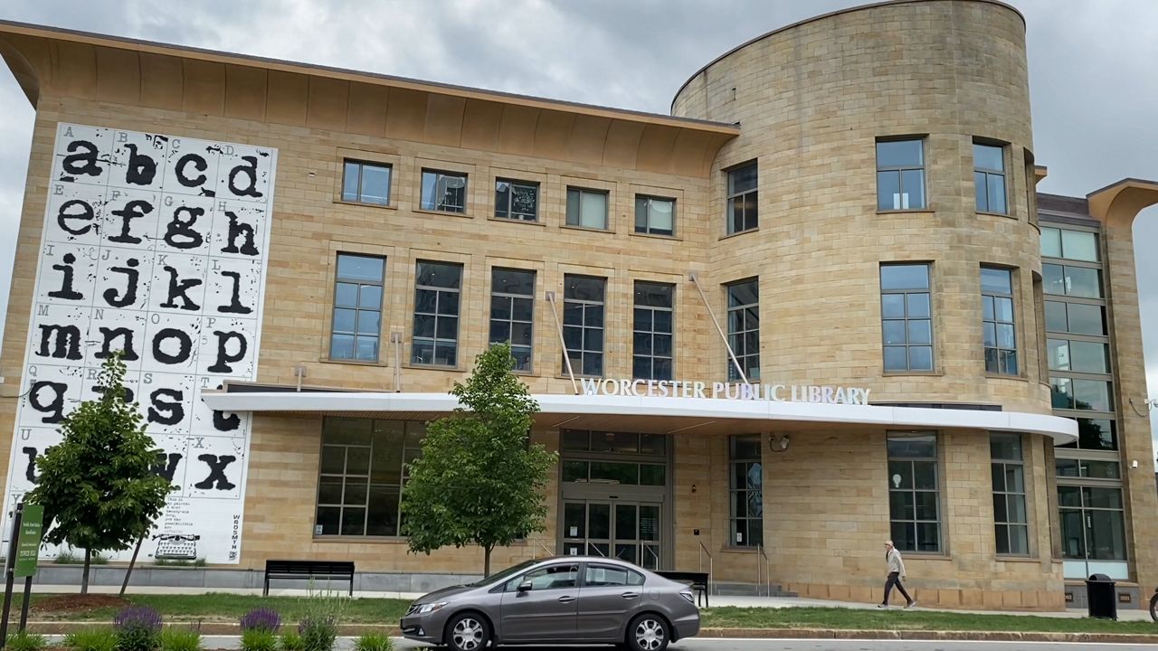 Worcester Public library providing free summer reading