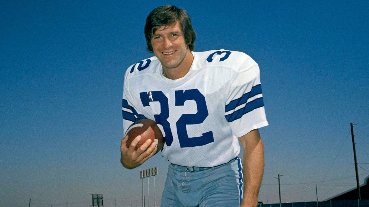 Dallas Cowboys great Walt Garrison dies at 79