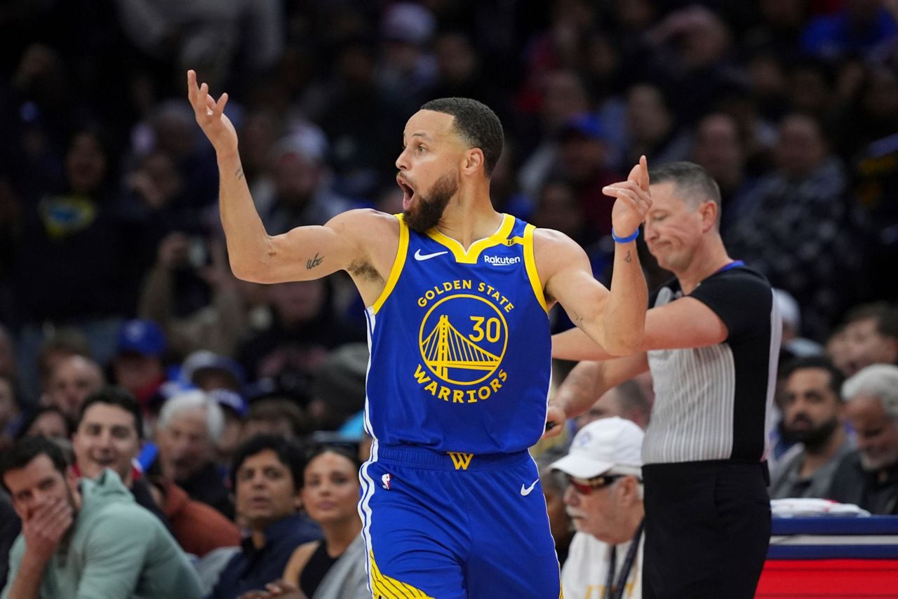 Steph Curry says he's retiring from the slam dunk after throwing down ...