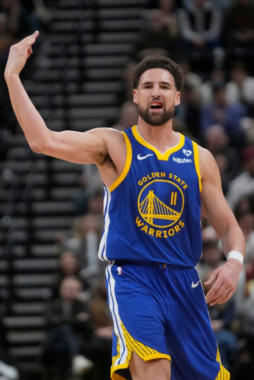 Klay Thompson not in Warriors' starting lineup, comes off bench for ...