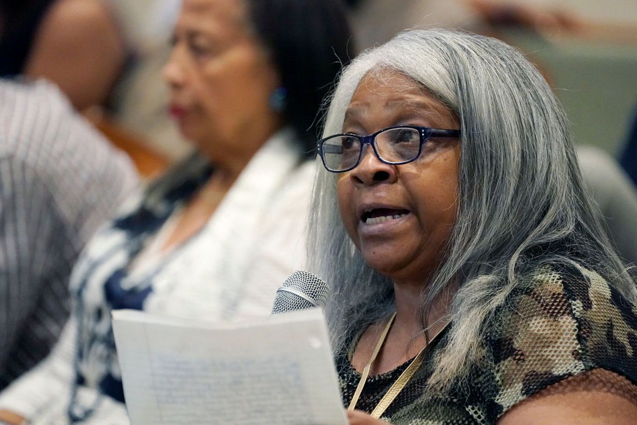 Water crisis tests Mississippi mayor who started as activist