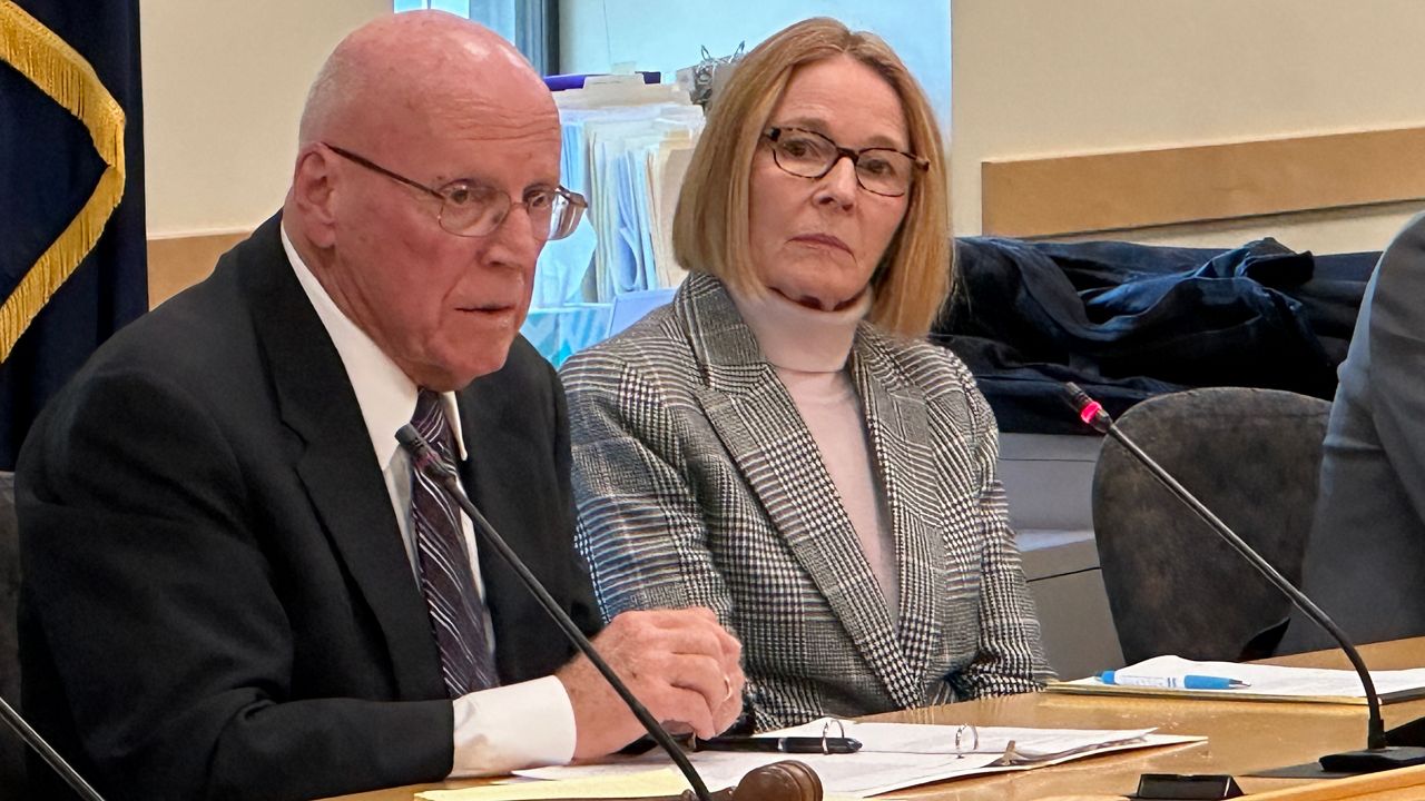 Lewiston commission to hear from Army hospital nurse