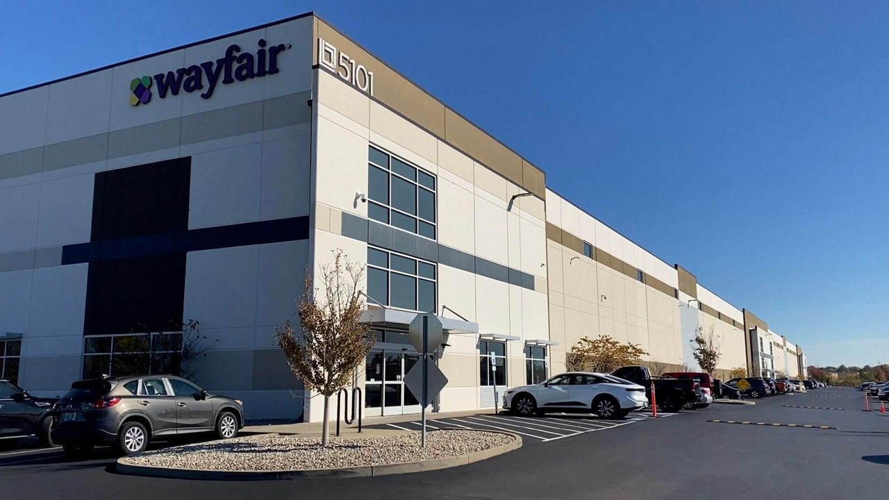 Florence Wayfair facility to close