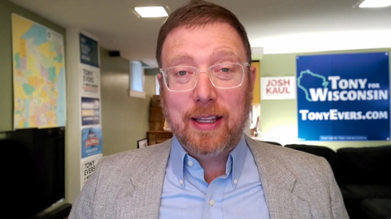 Race for Supreme Court turns political