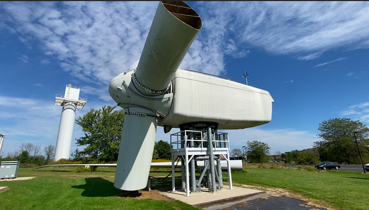 Training students to keep wind turbines running