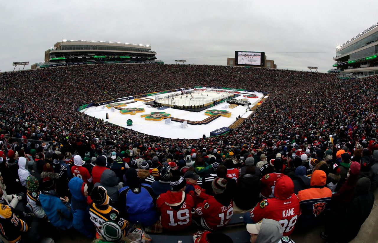 Pastrnak, Bruins beat Blackhawks 4-2 in Winter Classic