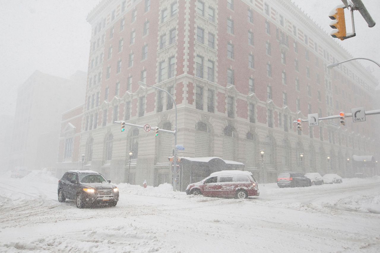 Dangerous lake-effect snowstorm blankets Buffalo, western NY