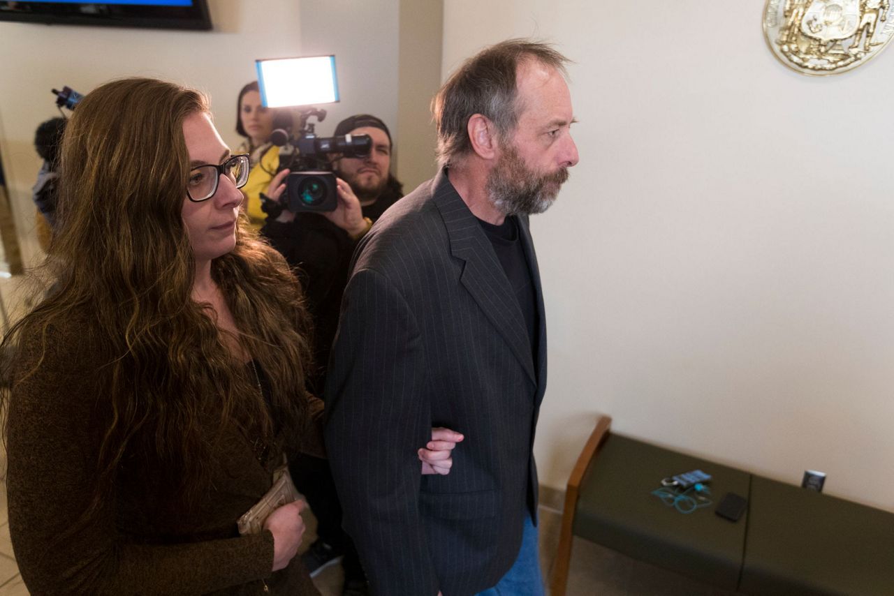 Man charged in Wisconsin kidnapping, killings due in court