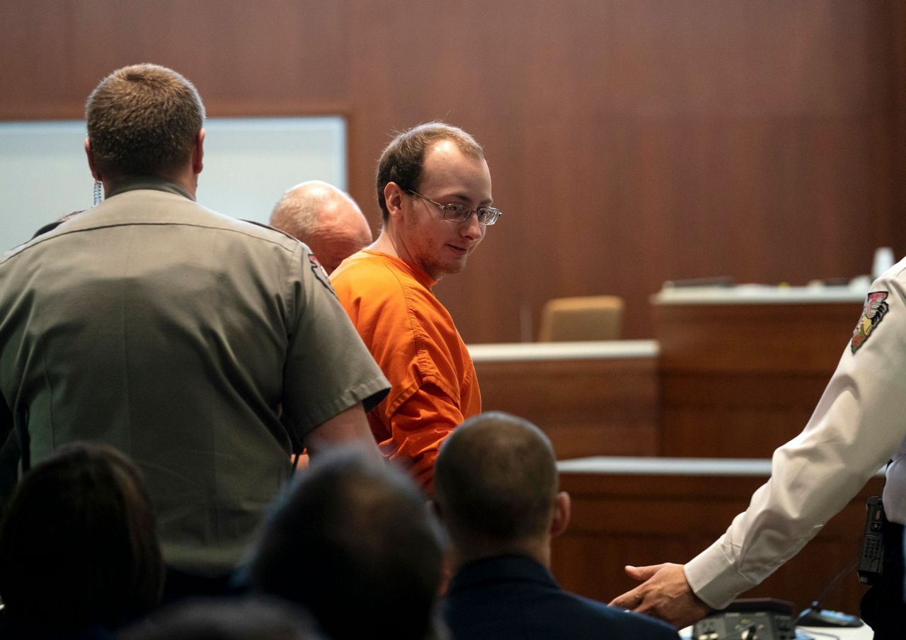 Man charged in Wisconsin kidnapping, killings due in court