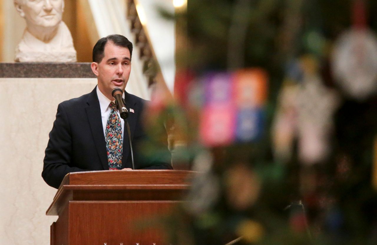 Walker says Wisconsin governor's powers will remain strong
