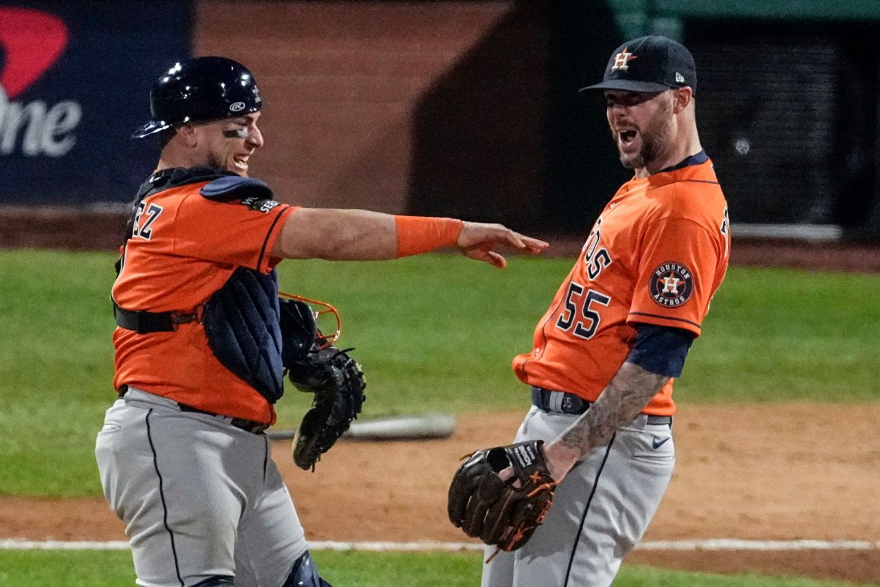 Javier, Astros pitch 2nd no-hitter in World Series history
