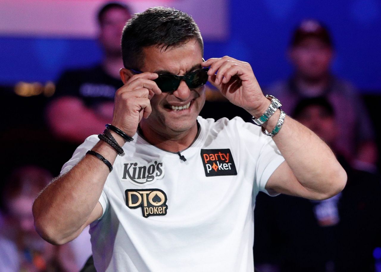 Ensan, 55, becomes oldest world poker champion in 20 years