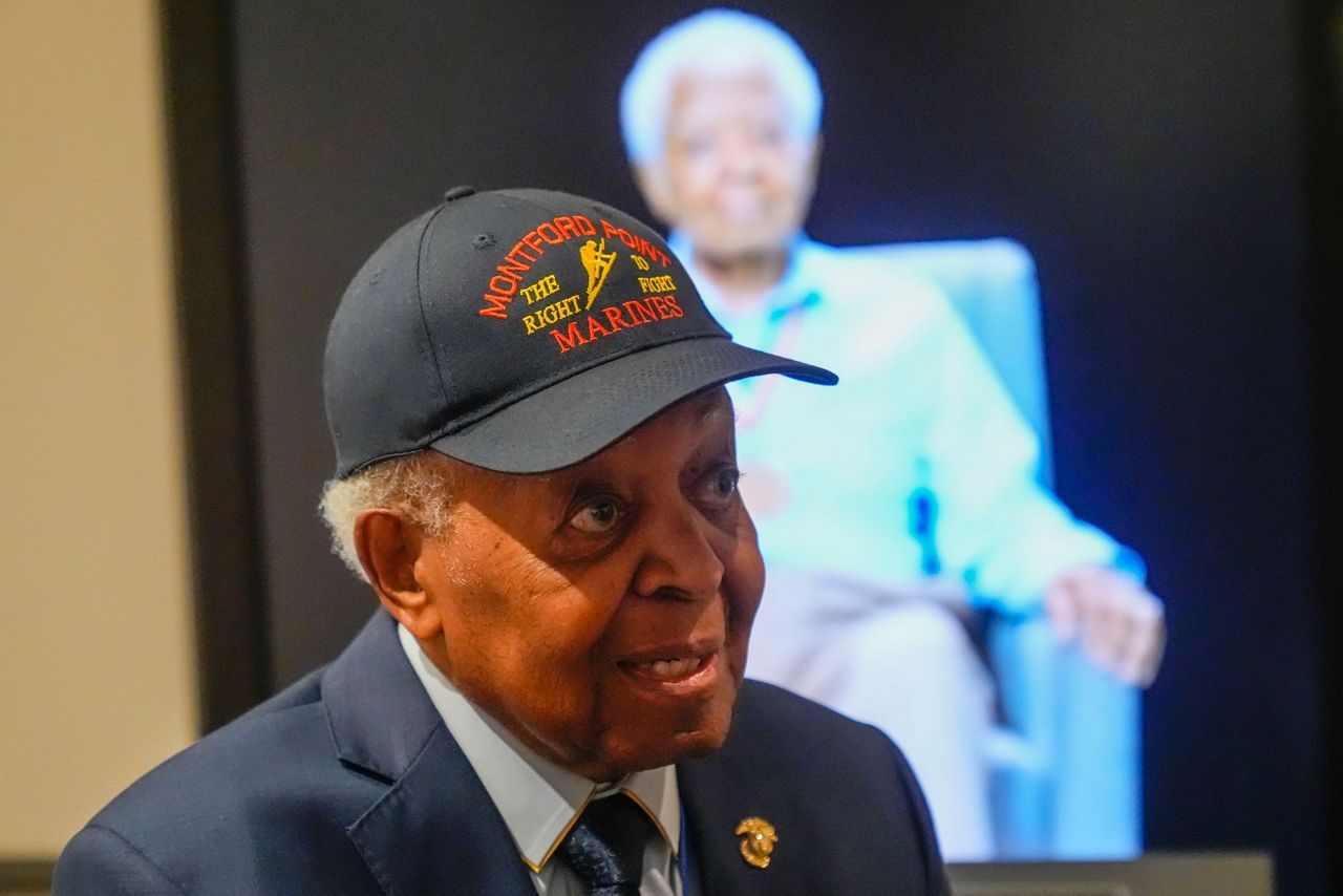 AI-aided virtual conversations with WWII vets are latest feature at New ...