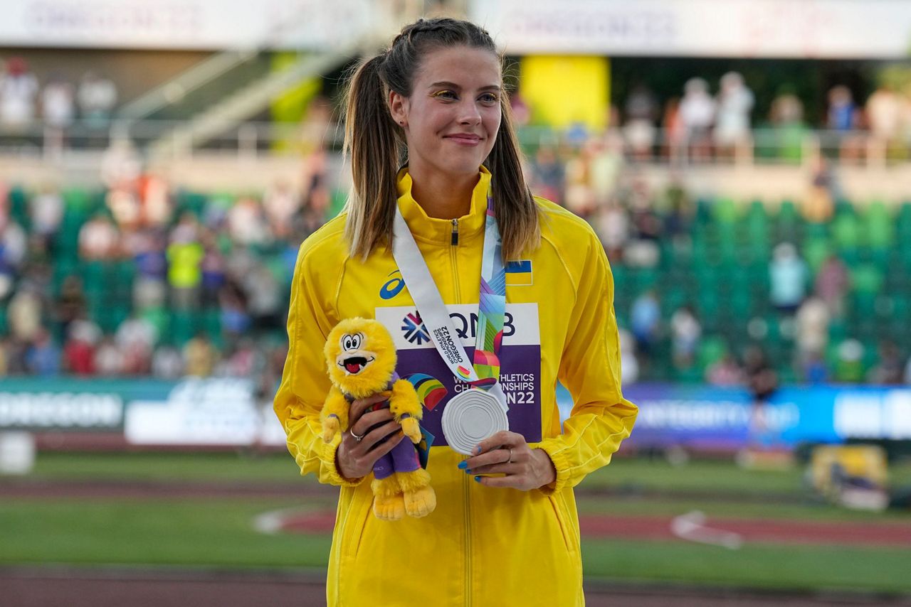 Ukrainian high jumper Mahuchikh wins silver at worlds