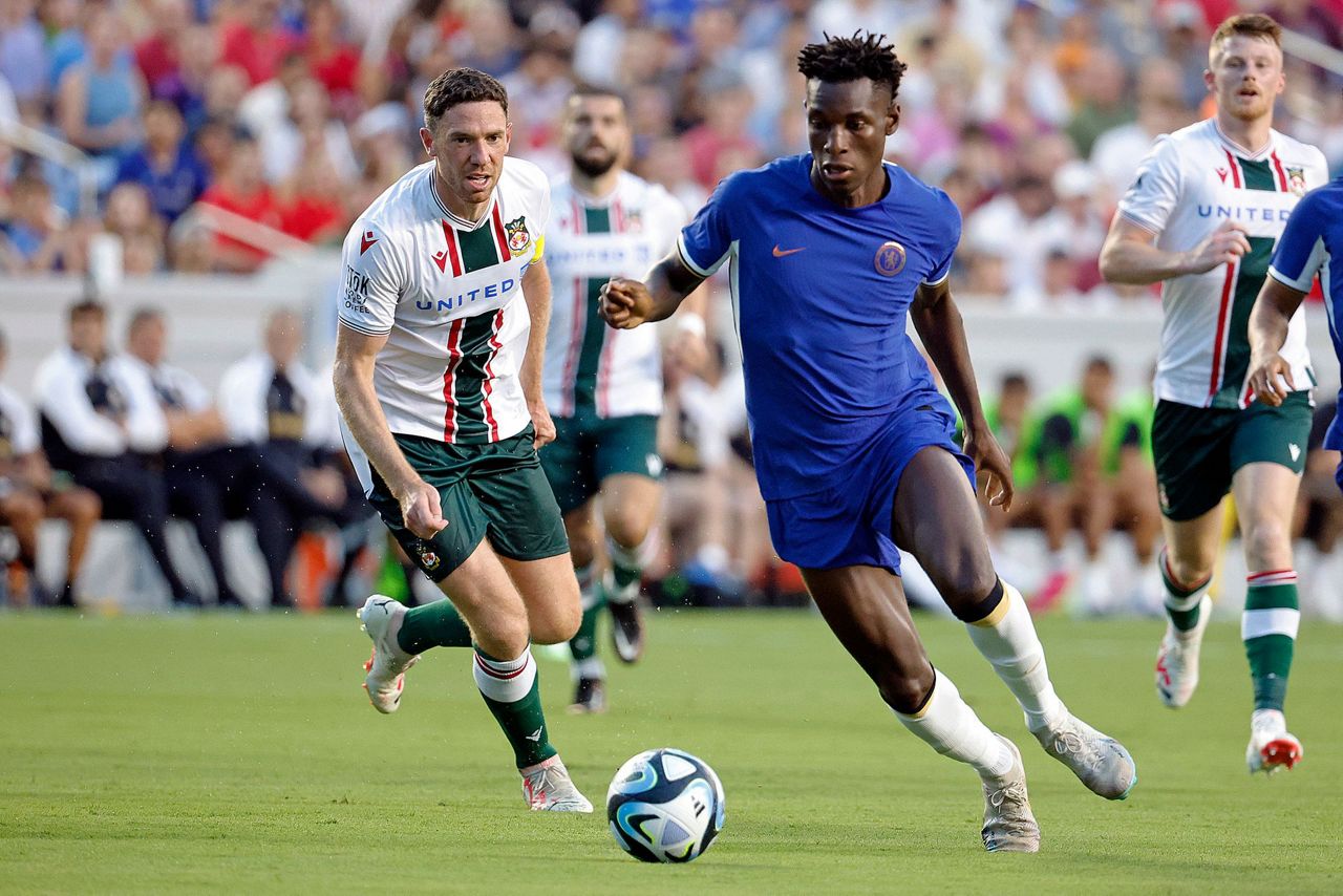 Wrexham opens US tour with 5-0 loss to Chelsea before 50,596 in Chapel ...