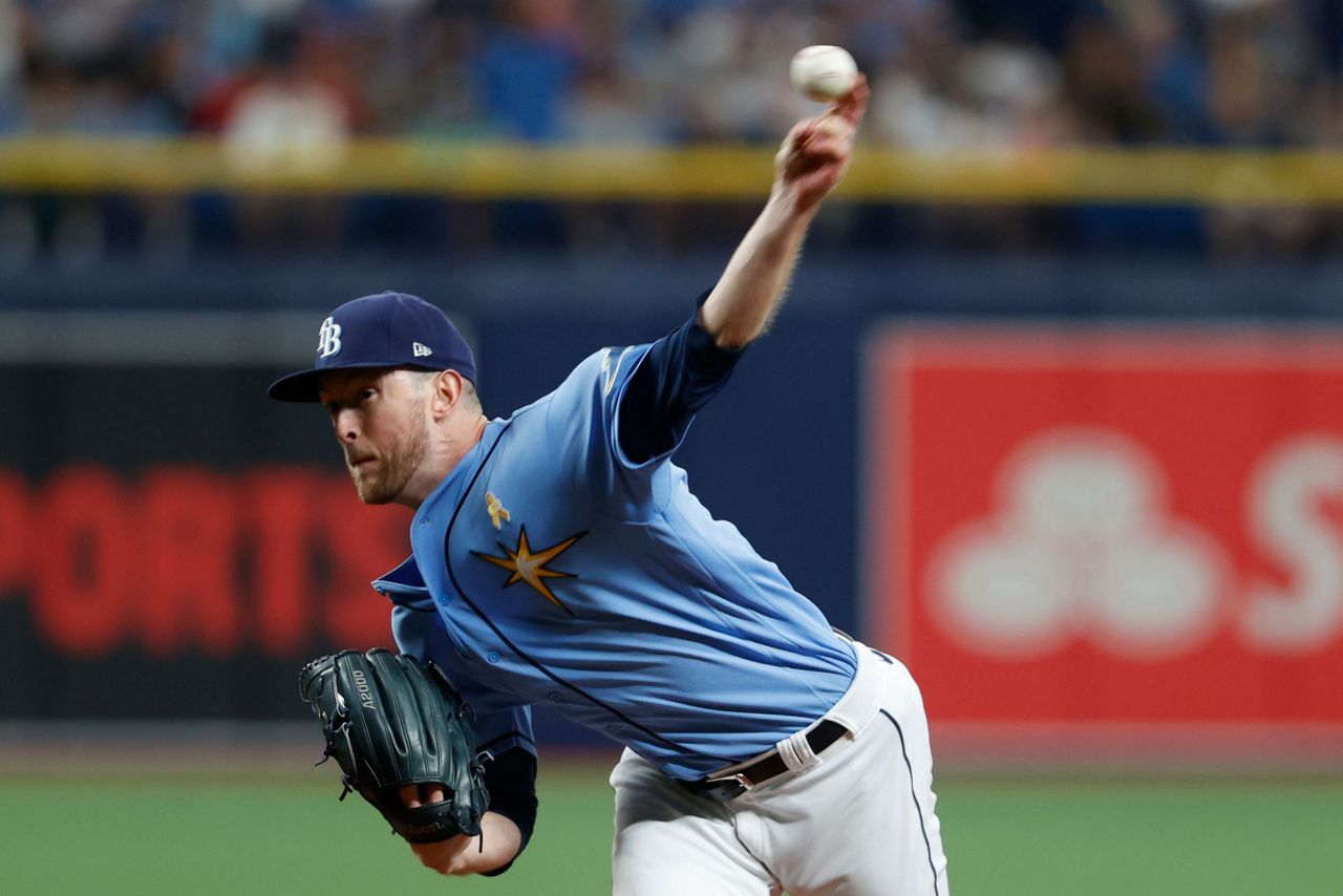Rays beat Yankees 9-0 to move within 5 games in AL East