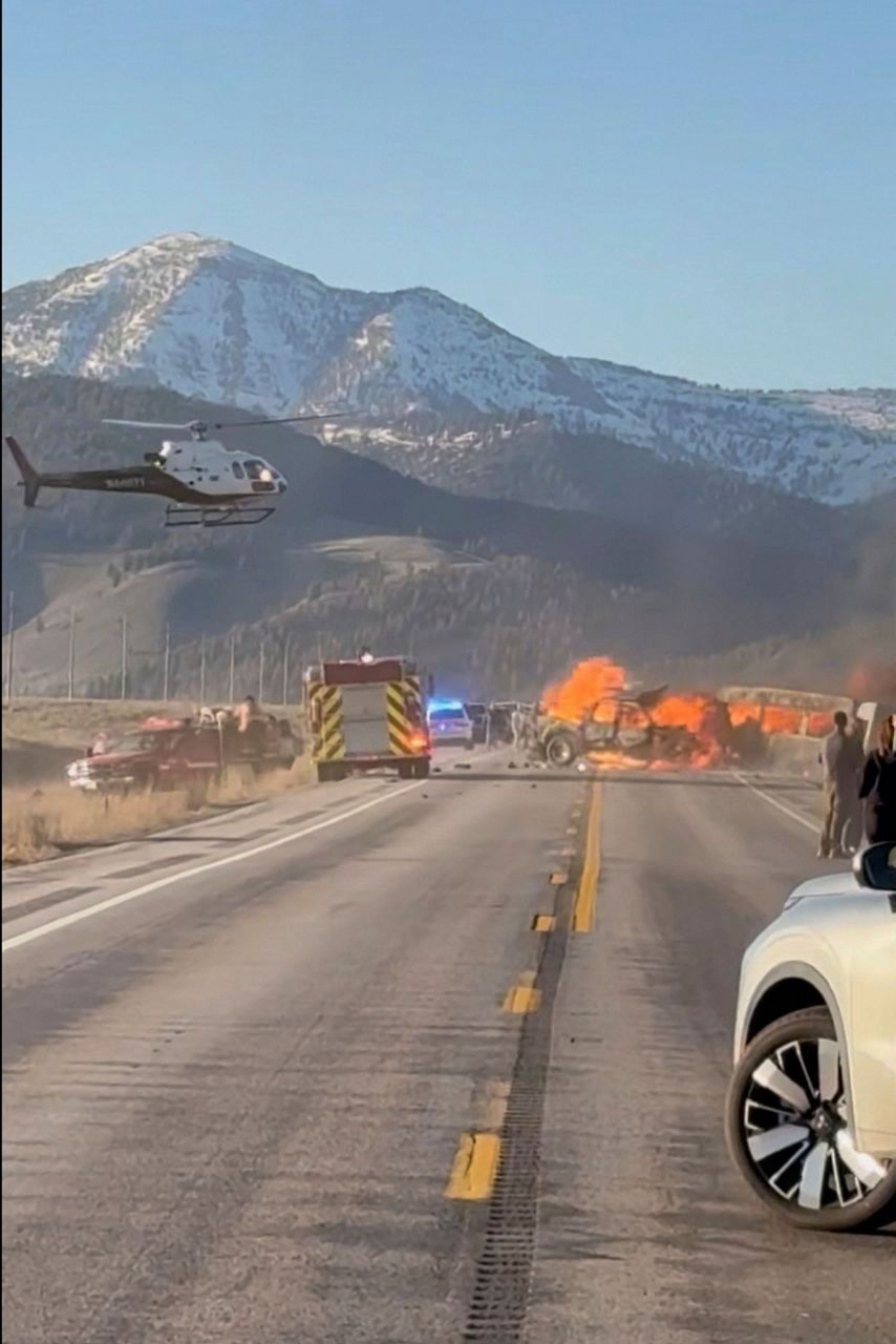7 people are dead after pickup and tour van collide near Yellowstone ...