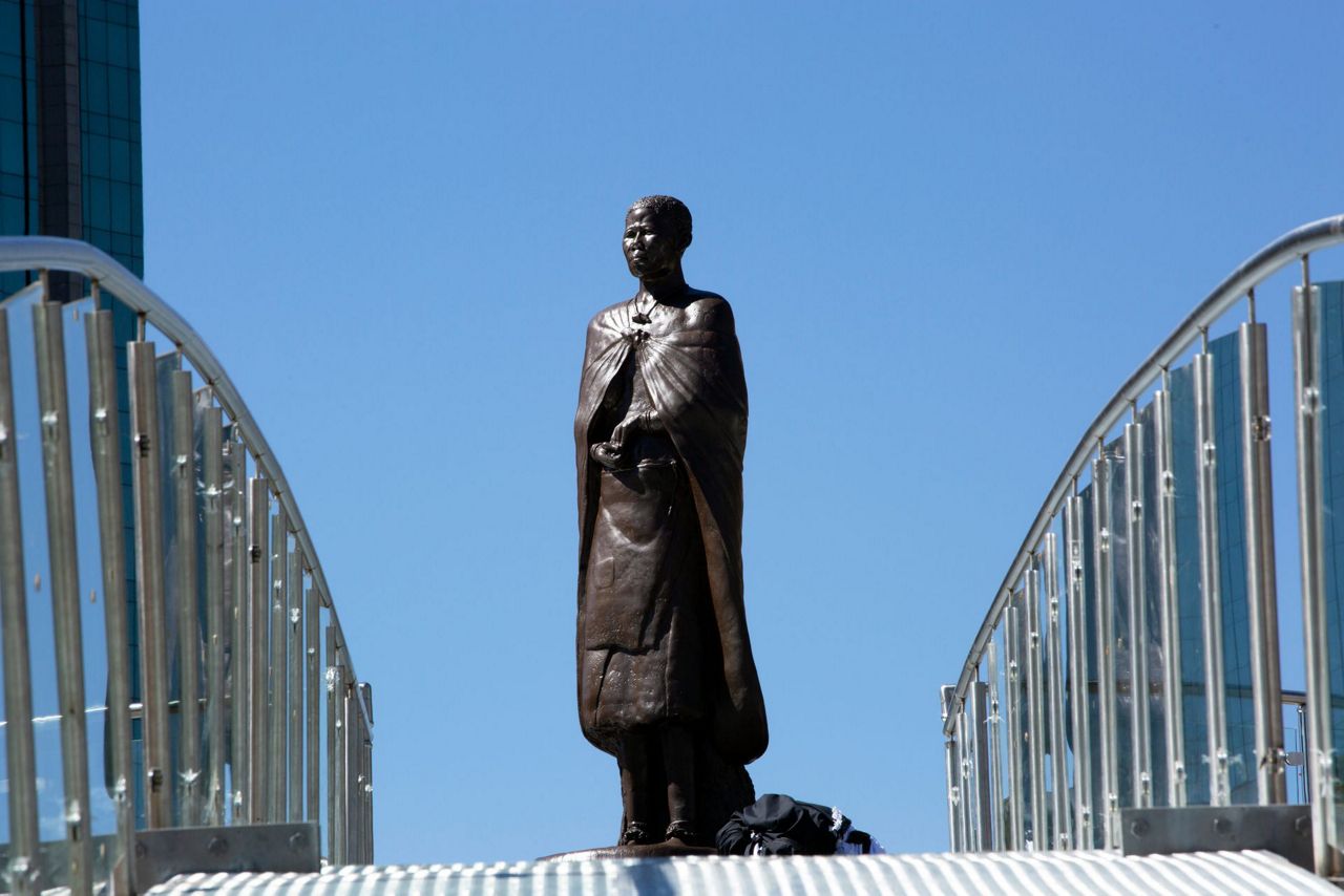 Zimbabwe unveils statue honoring anti-colonialist heroine