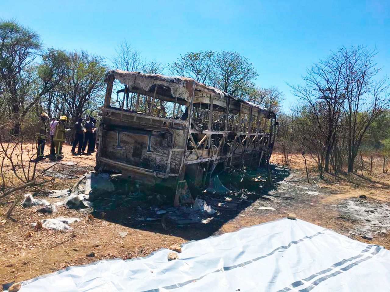 More than 40 killed in bus accident in Zimbabwe