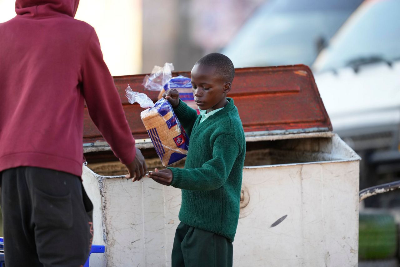 Zimbabweans count their toes as inflation soars above 130%