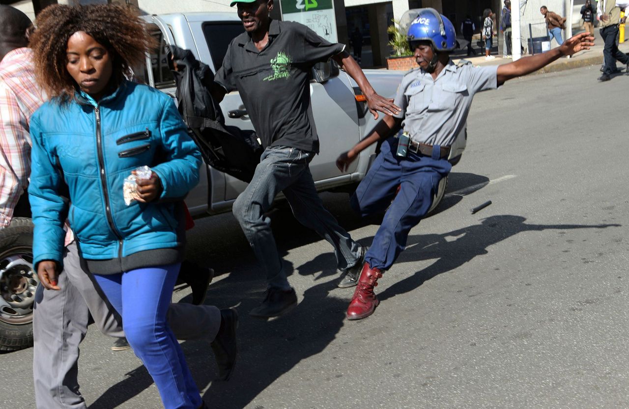 Harare quiet as police dampen Zimbabwe opposition protest