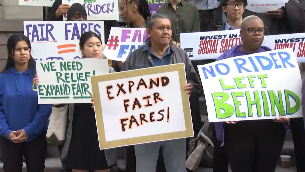 Transit advocates, officials push for Fair Fares expansion
