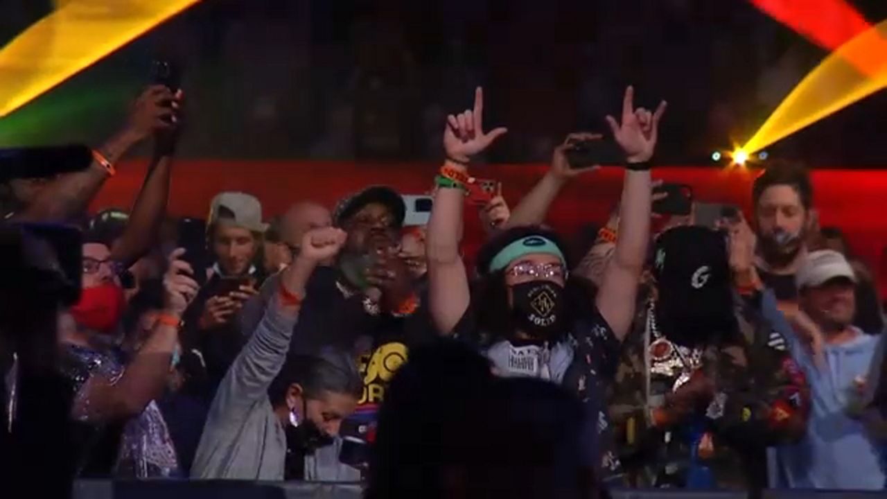 Despite weather, Wrestlemania fans enjoy the big event