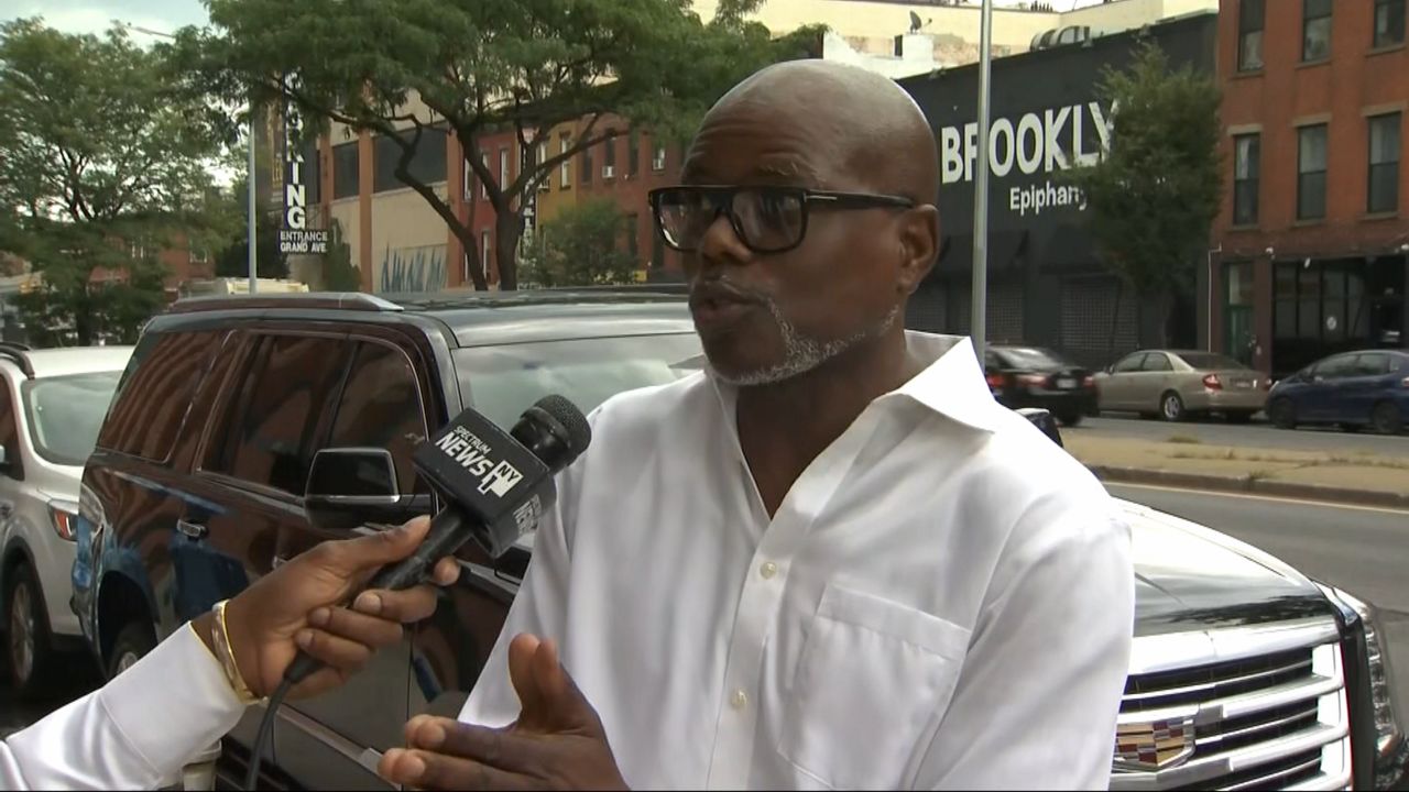 Brooklyn Uber driver hailed as hero