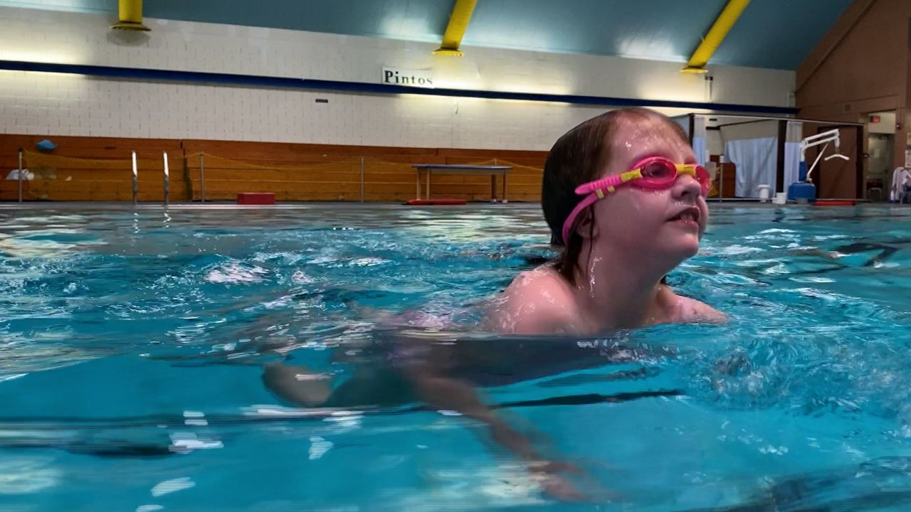 Children on autism spectrum learn necessary swim skills