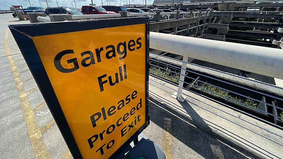 MCO sets timeline for new parking guidance system