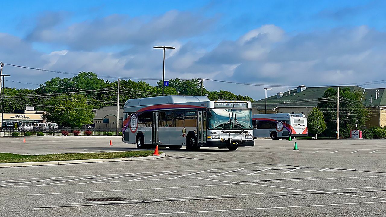 Akron METRO RTA warns of service delays