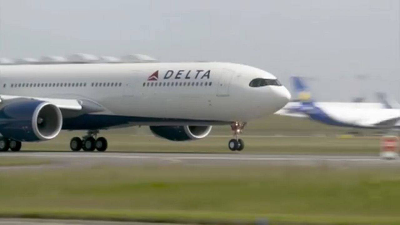 Airports Providing Maintenance & Storage for Grounded Planes