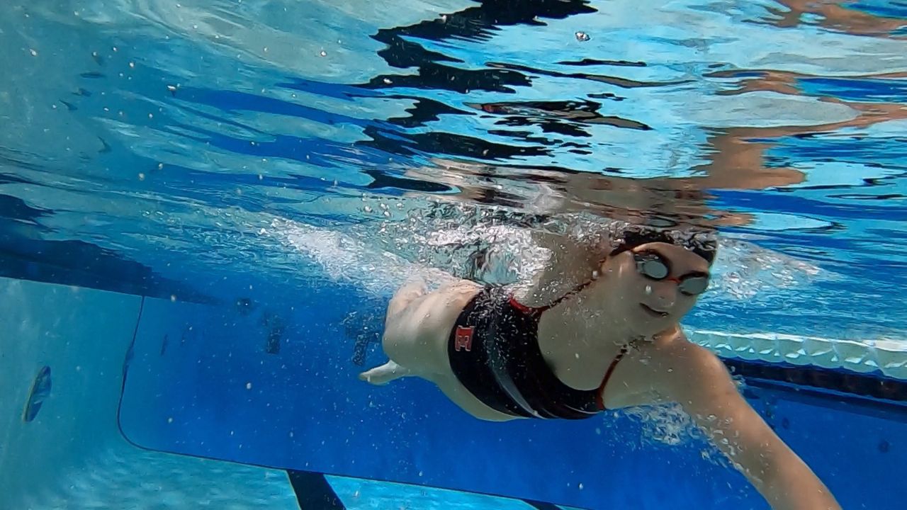 Emma Willard celebrates first-ever Swim and Dive title