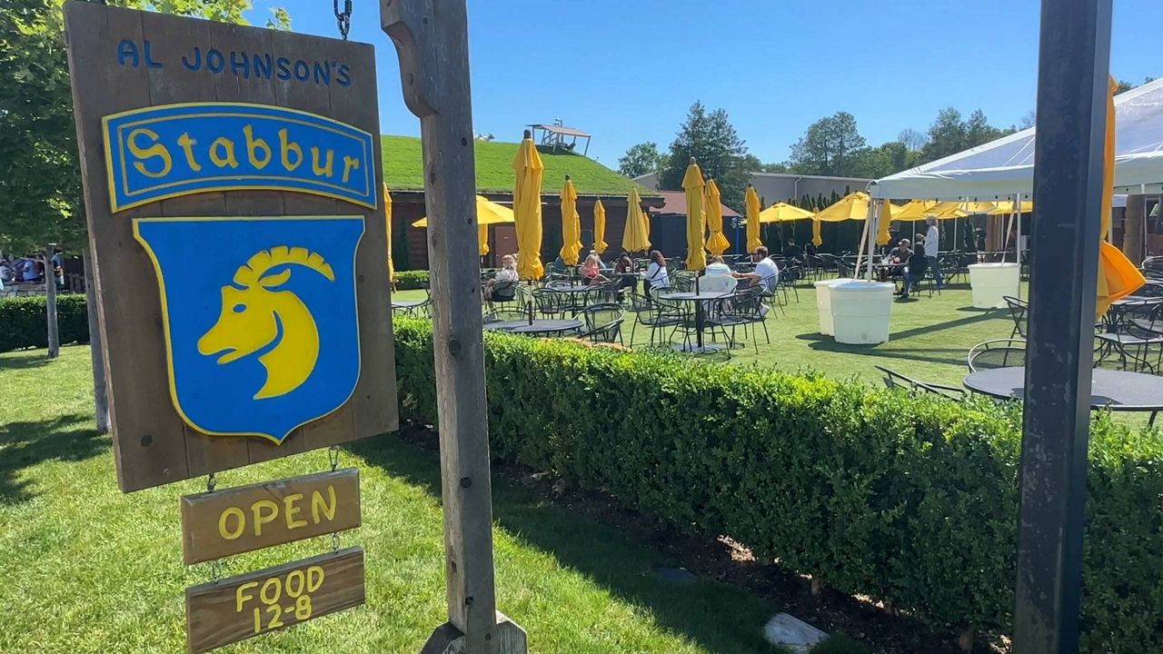 Al Johnson's restaurant celebrates 75th anniversary