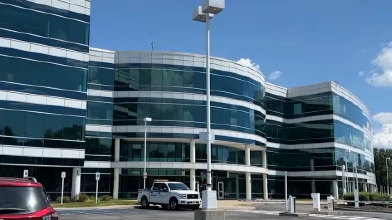 Educators and researchers applaud Micron's commitment