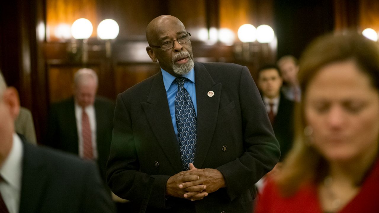 Albert Vann, towering Brooklyn political figure, dies at 87