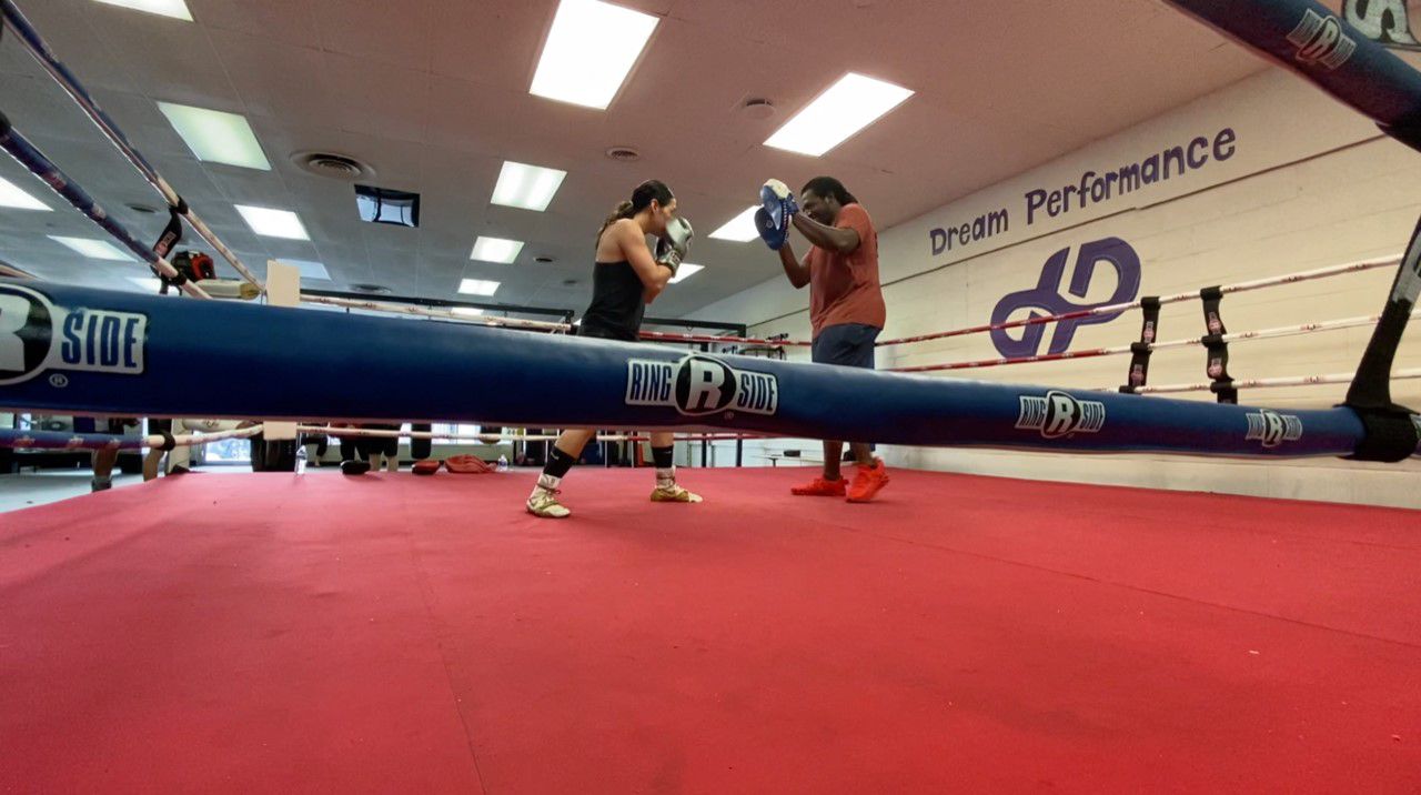 Fort Worth mother making history in boxing