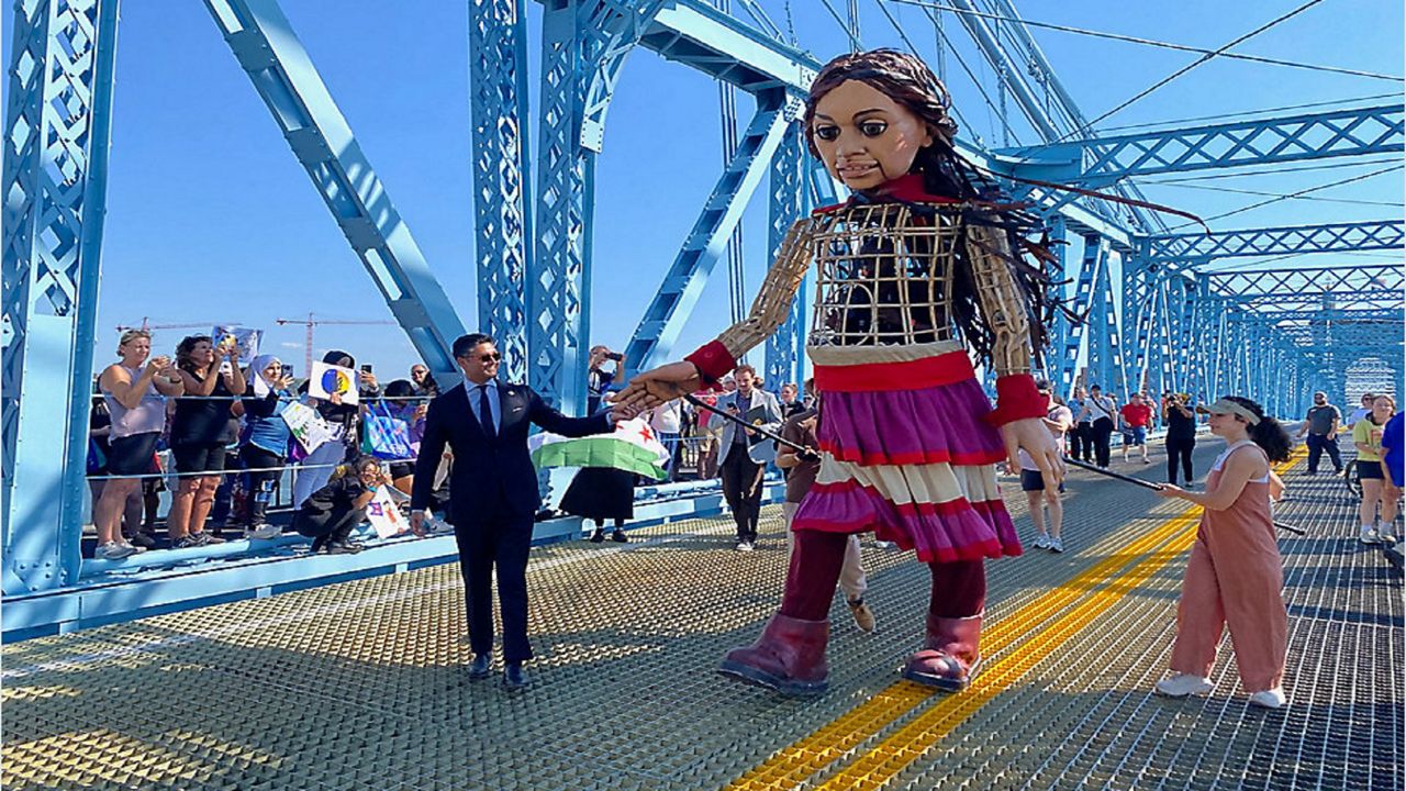 Giant Syrian puppet makes stops in Ohio