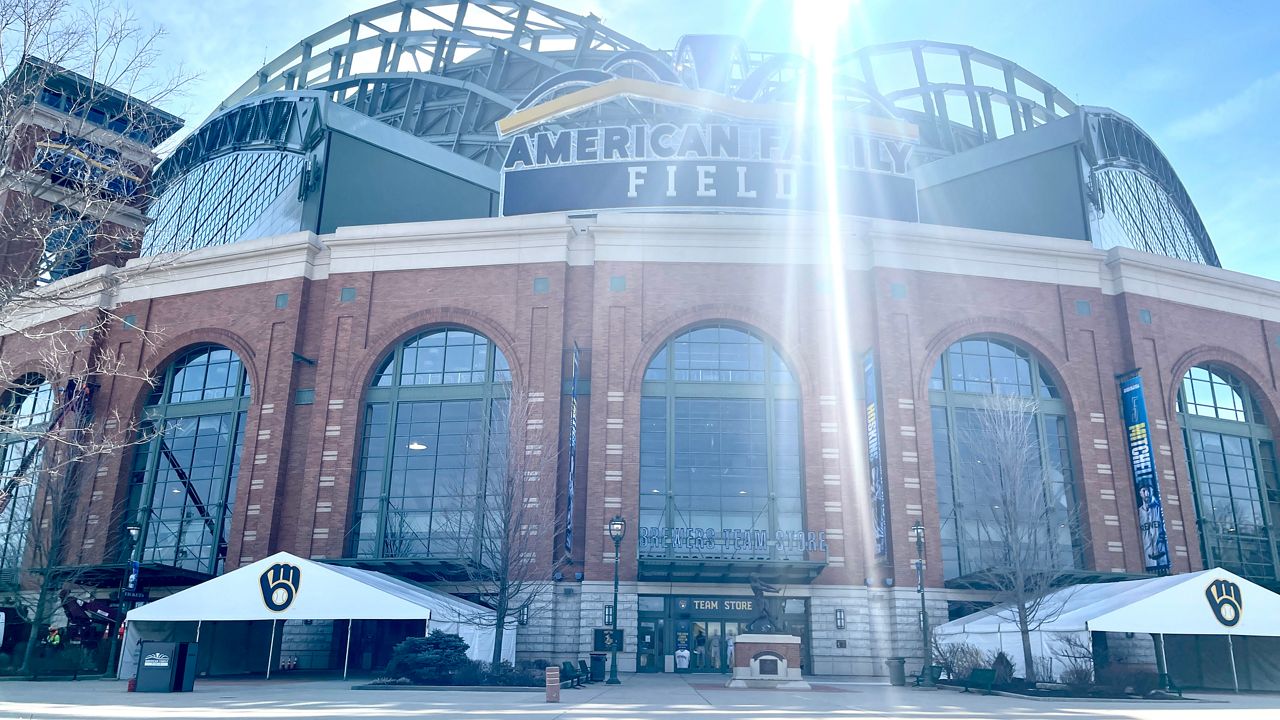 New parking technology at American Family Field