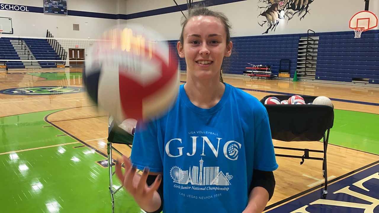 Windermere's Ana Bleeker signed to Georgia