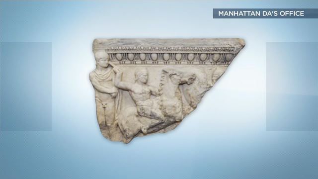 Midtown Gallery Returns Greek Artifact to Athens Museum